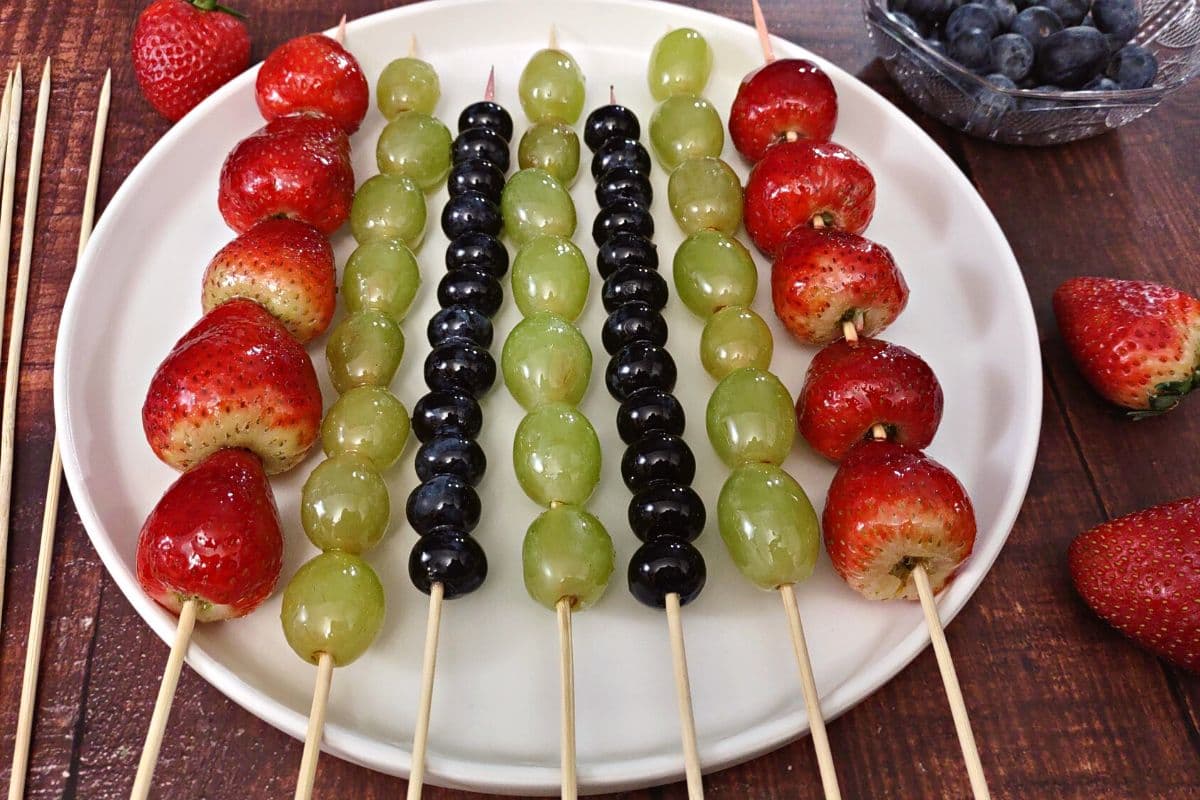 How to Make Tanghulu in the Microwave - Easy Candied Fruit! - Dinners ...