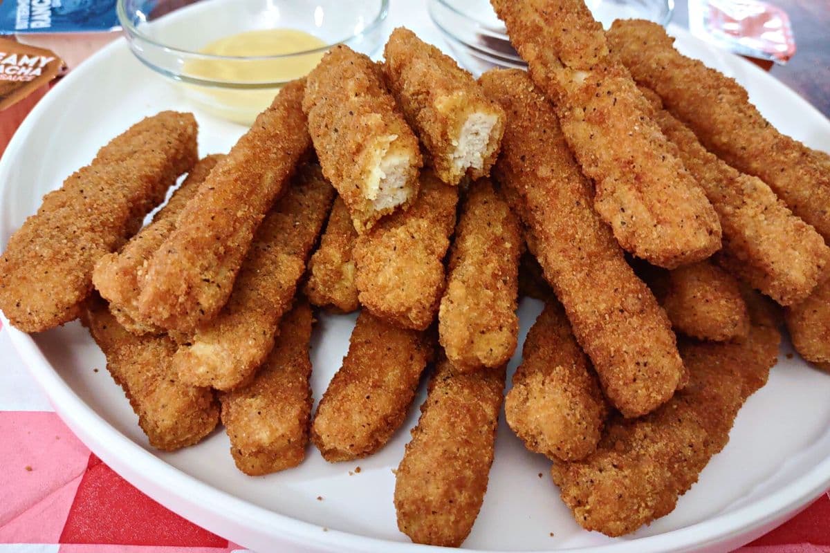 Frozen Chicken Fries in the Air Fryer: Crispy and Delicious! - Dinners ...