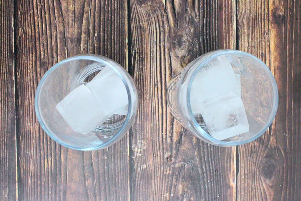 Crown Salted Caramel and Coke: Easy 2 Ingredient Cocktail - Dinners ...