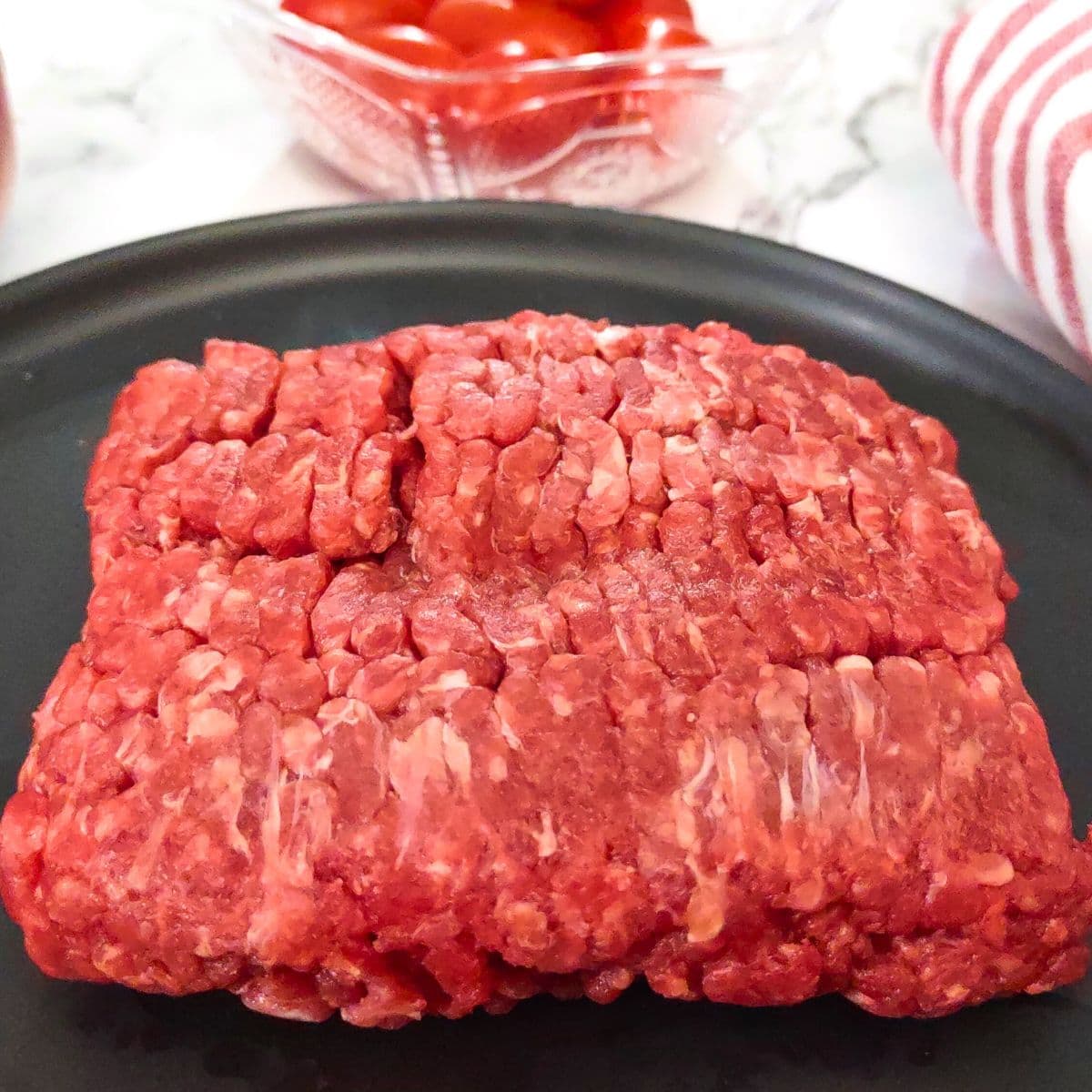 How To Defrost Ground Beef In A Microwave: Ultimate Guide - Dinners ...