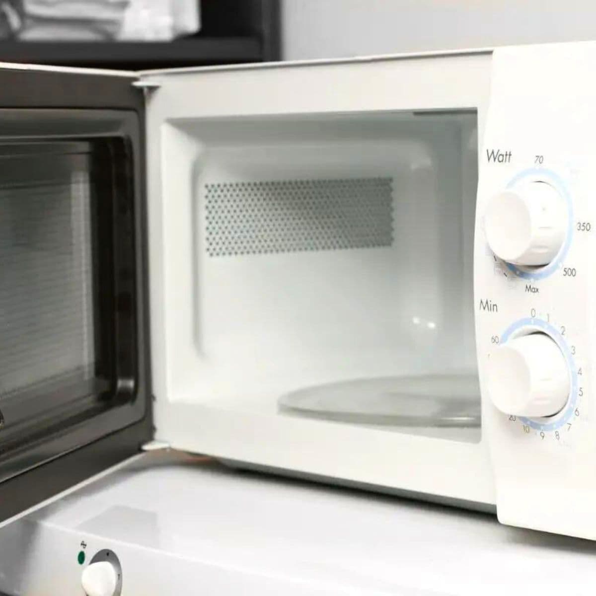 7 Ideas for What to Do with an Old Microwave - Dinners Done Quick