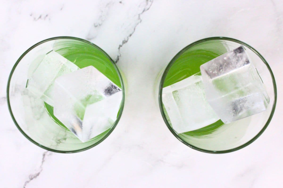 Drunken Leprechaun: St Paddy’s Irish Screwdriver Cocktail - Dinners ...