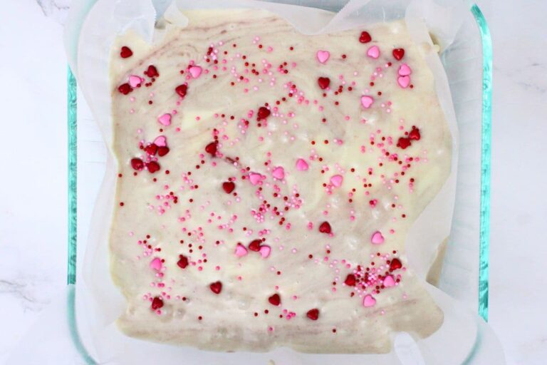 Raspberry Fudge: Easy 3 Ingredient Microwave Recipe! - Dinners Done Quick