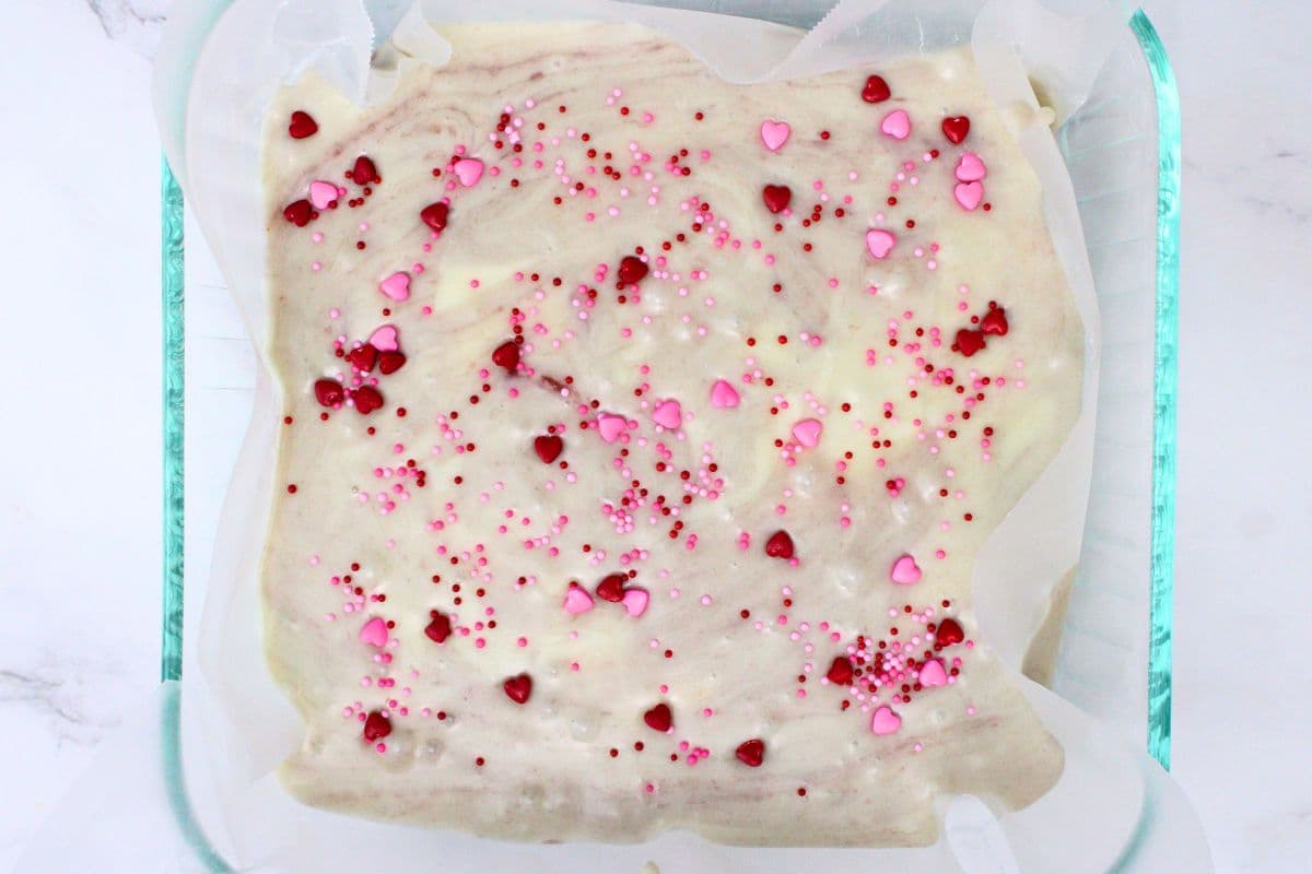Raspberry Fudge: Easy 3 Ingredient Microwave Recipe! - Dinners Done Quick