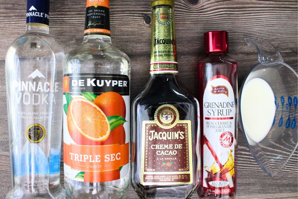 Velvet Hammer Drink: Smooth Citrus Cocktail or Shake - Dinners Done Quick