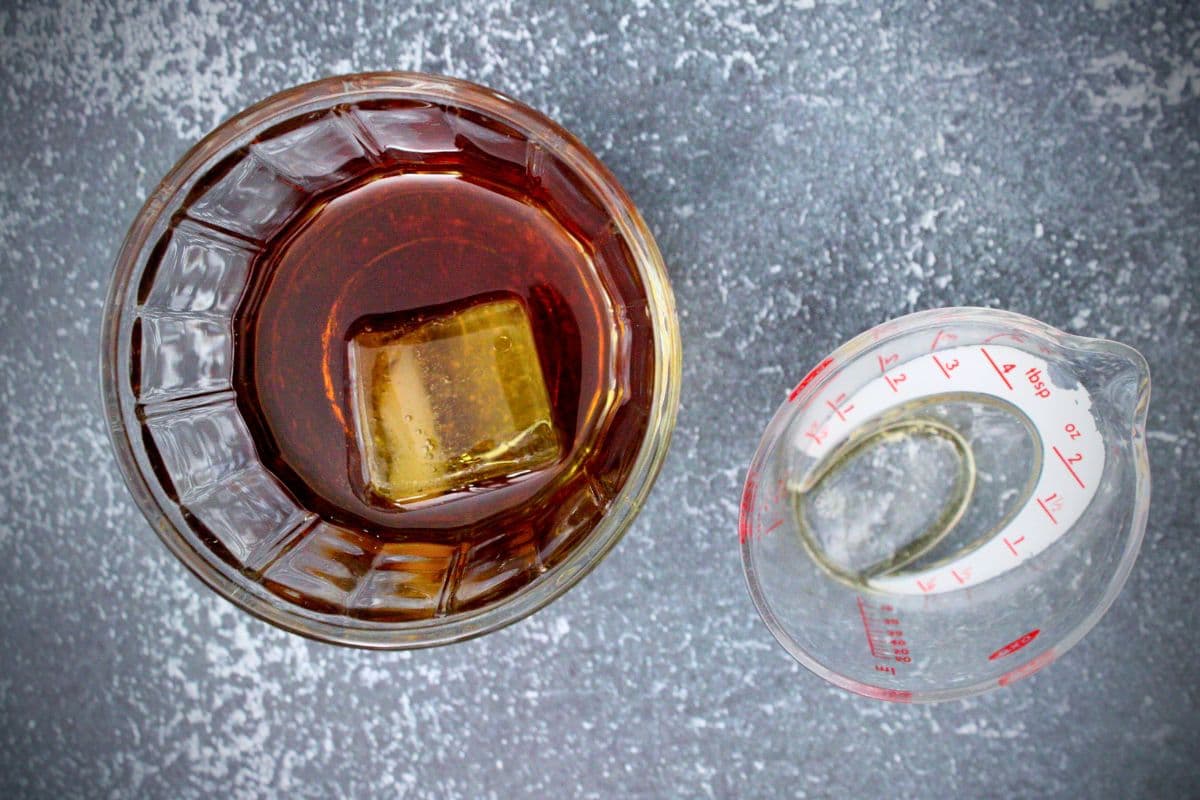 Tipperary Cocktail: 4 Ingredient Classic Jameson Whiskey Drink ...