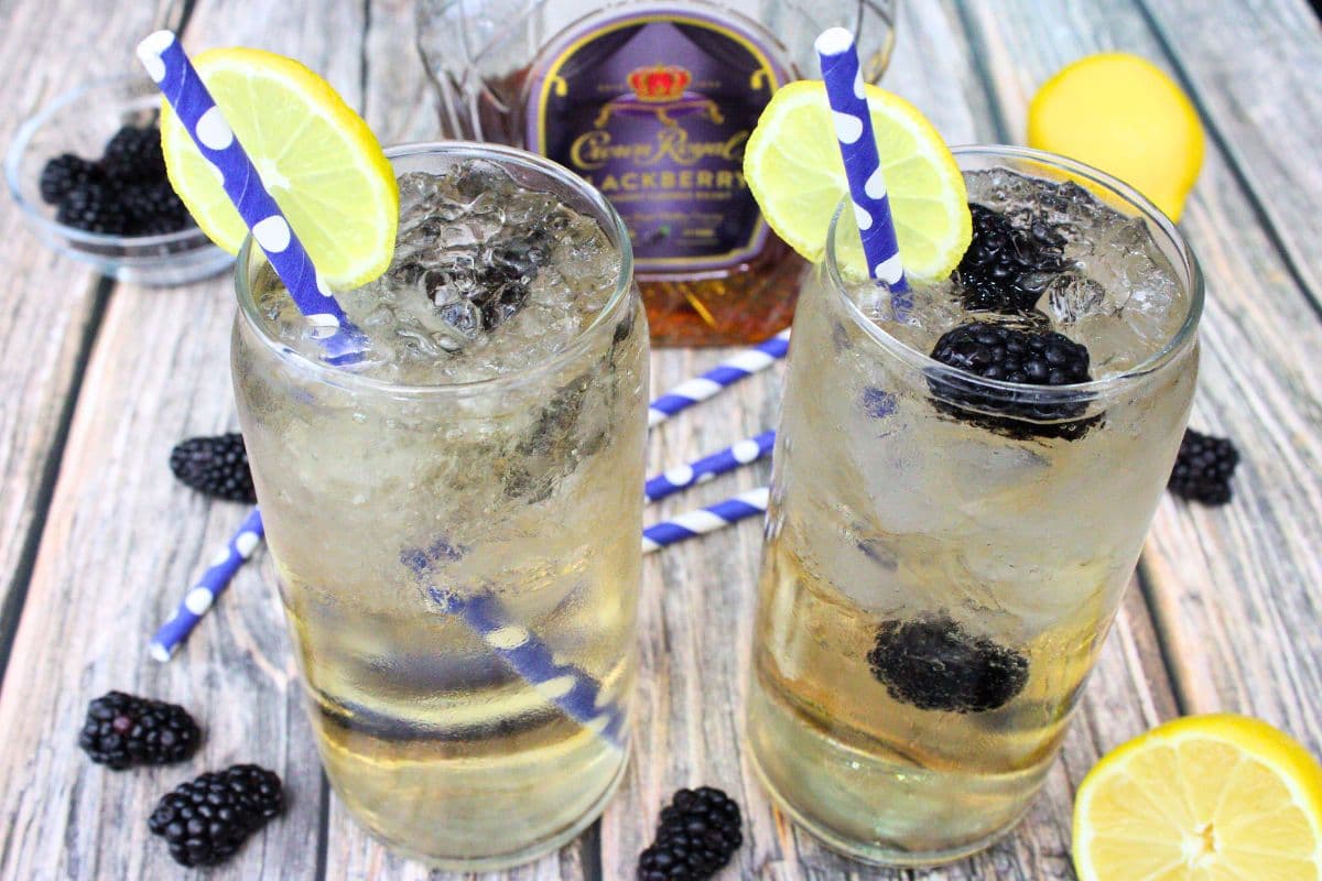 Crown Blackberry and Sprite: 2 Ingredient Mixed Drink! - Dinners Done Quick