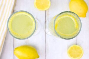 Limoncello French 75: Classic Gin Drink w/ Italian Twist - Dinners Done ...