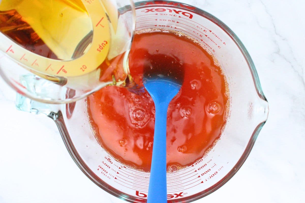 Crown Peach Jello Shots: Easy 4 Ingredient Recipe! - Dinners Done Quick