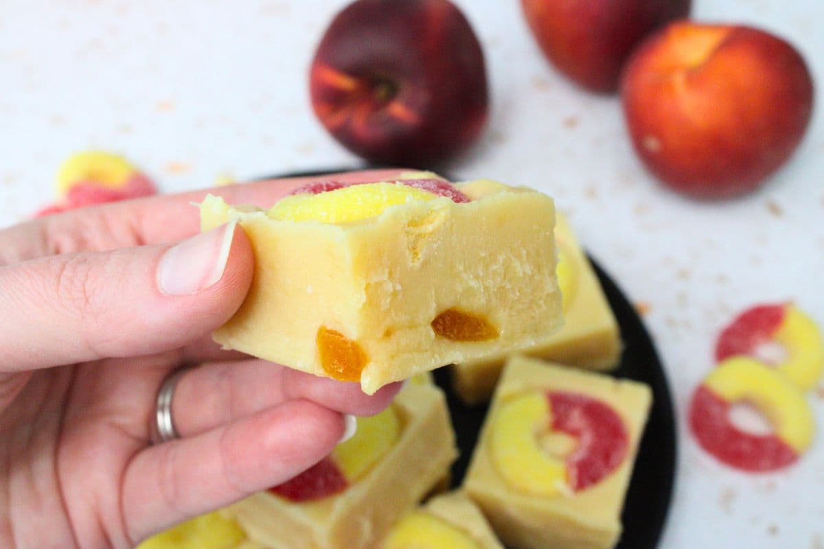 Peach Fudge: Easy 4 Ingredient Microwave Recipe - Dinners Done Quick