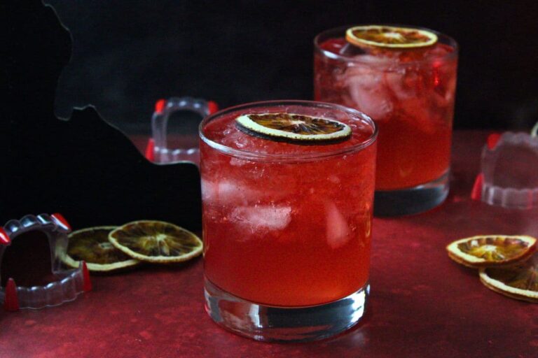 Blood Moon Cocktail: Citrus Halloween Rum Drink - Dinners Done Quick
