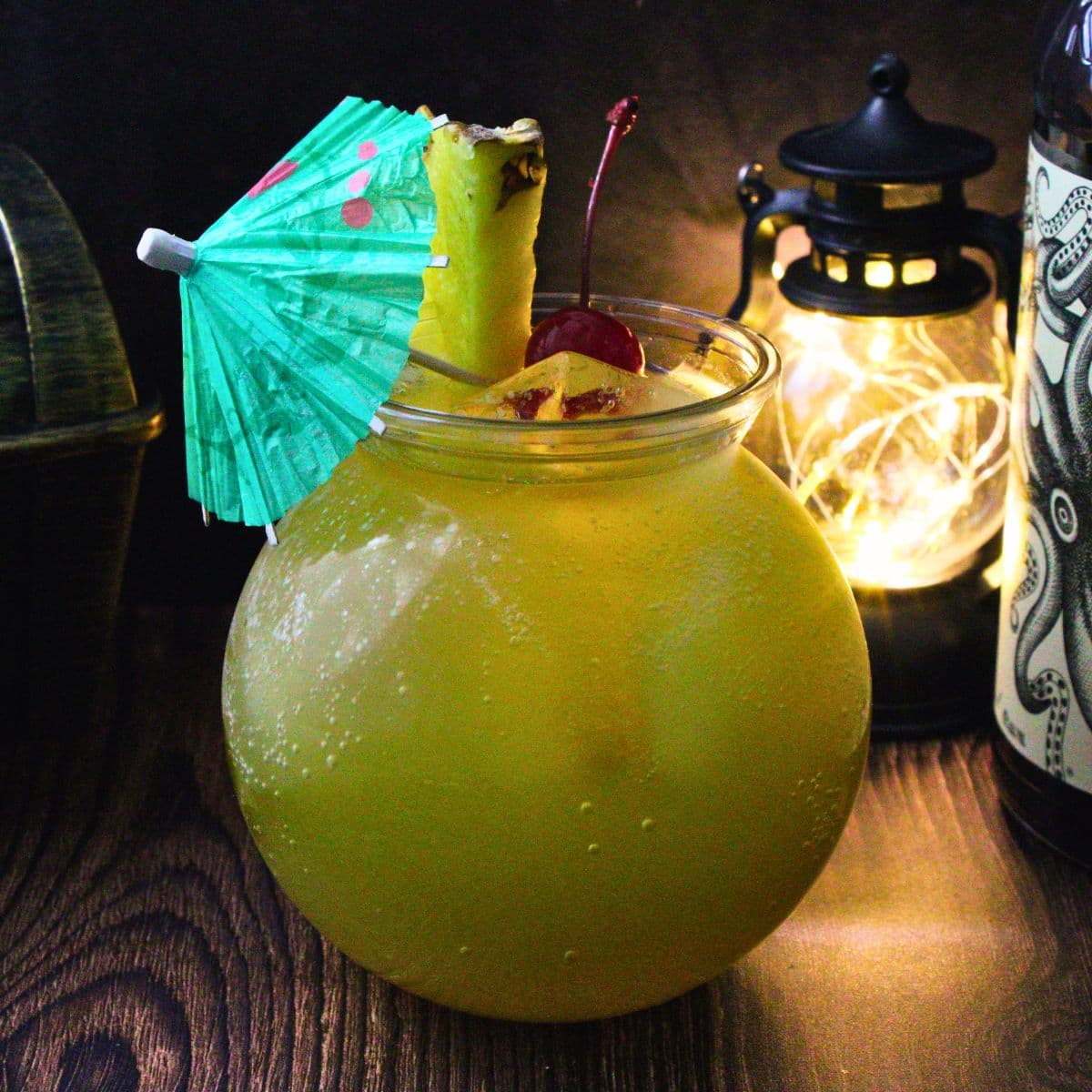 31 Fruity And Tropical Cocktail Recipes