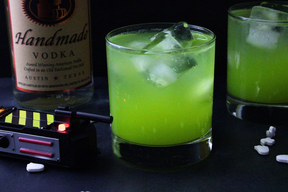 Ghostbusters Cocktail: Easy Halloween Drink With Vodka! - Dinners Done ...