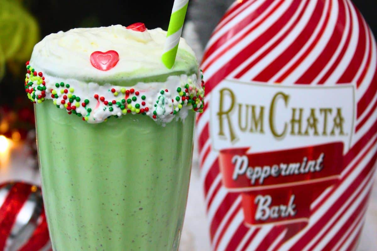 Grinch Milkshake: Holiday Drink Recipe With Ice Cream! - Dinners Done Quick