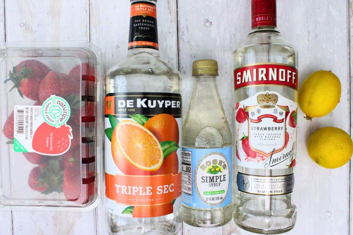 Strawberry Lemon Drop Martini: Easy Vodka Cocktail! - Dinners Done Quick