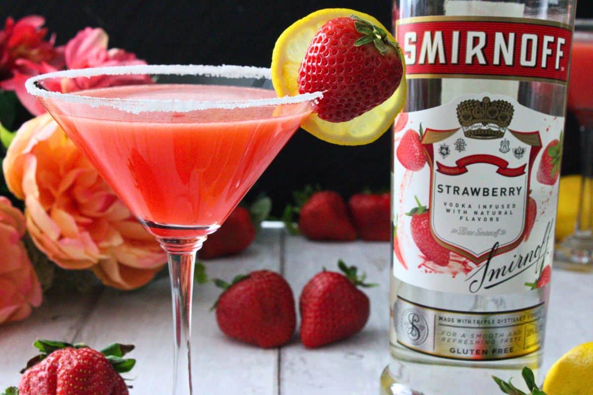 Strawberry Lemon Drop Martini: Easy Vodka Cocktail! - Dinners Done Quick