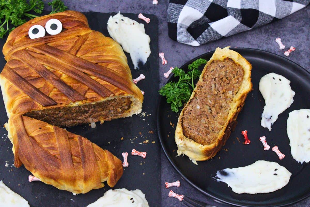 Mummy Meatloaf: Spooky Air Fryer (or Oven) Halloween Meal - Dinners ...