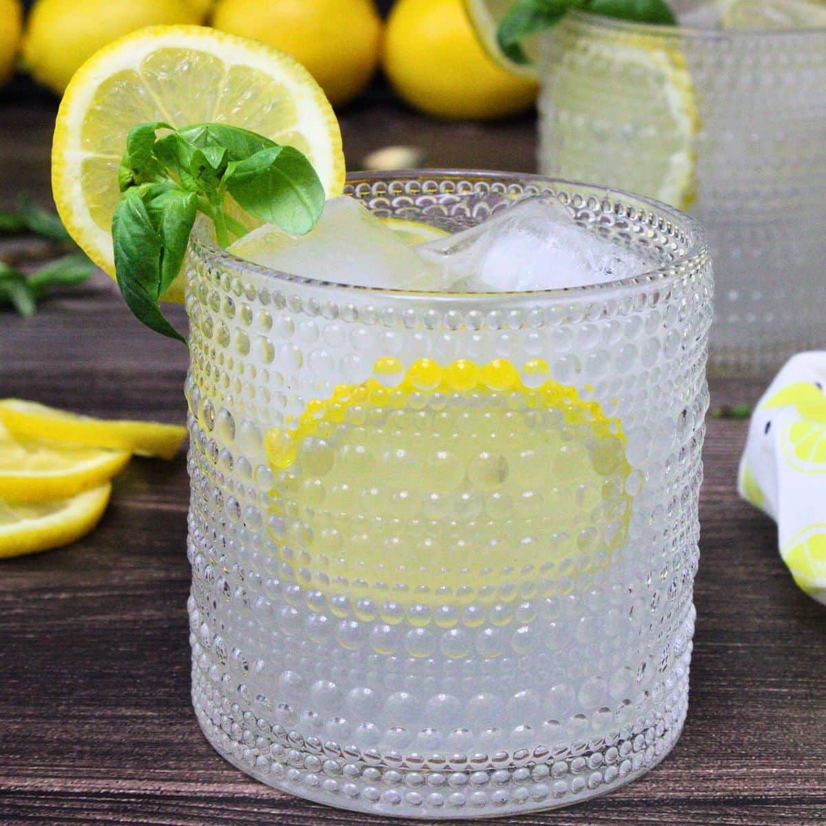 Lemonade Vodka Punch With Sprite - Easy & Refreshing! - Dinners Done Quick