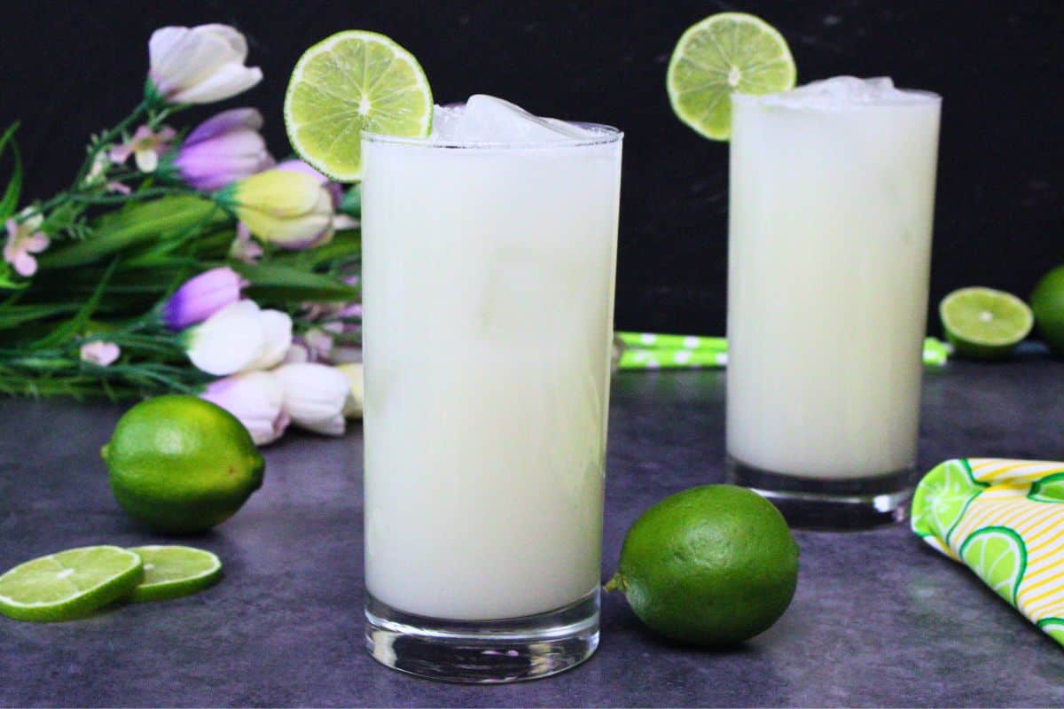 Spiked Brazilian Lemonade (Limeade) With Vodka! - Dinners Done Quick