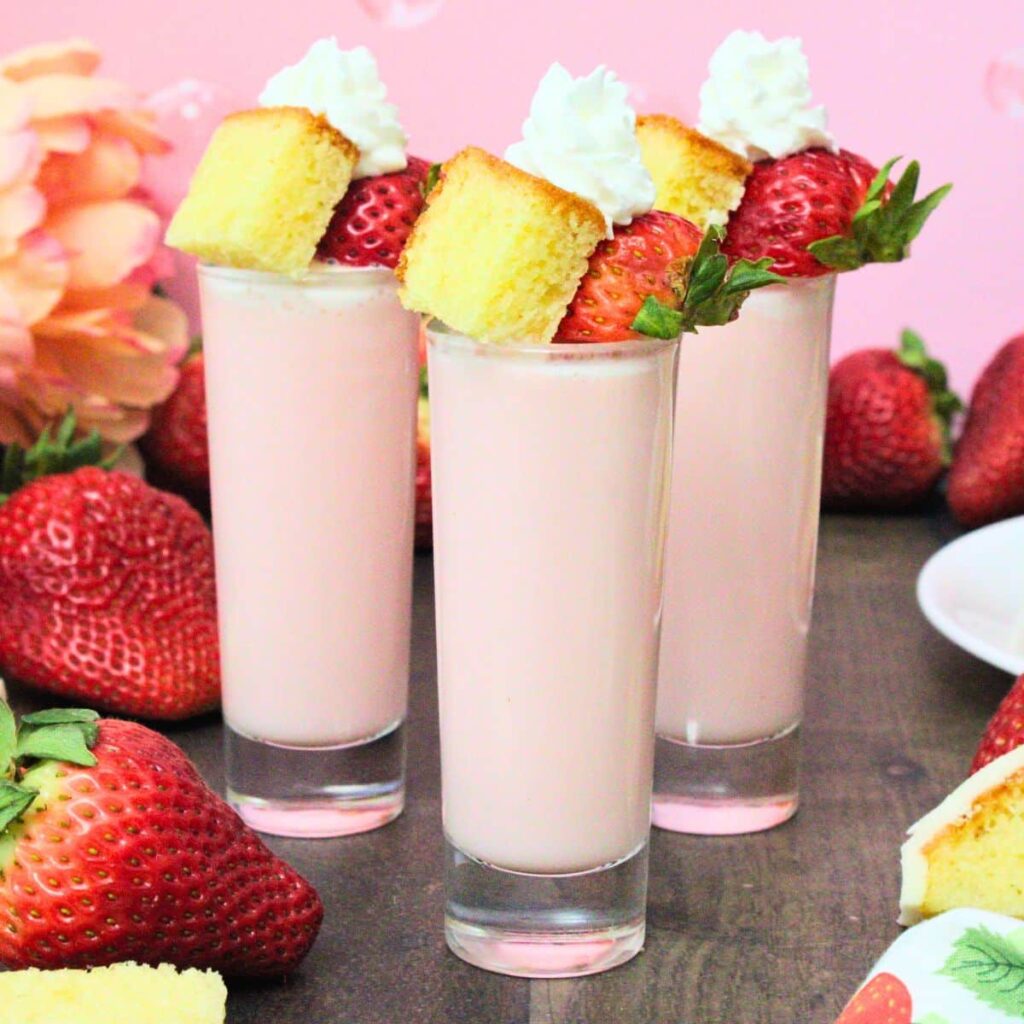 Strawberry Shortcake Cocktail: Fizzy Drink With Vodka! - Dinners Done Quick