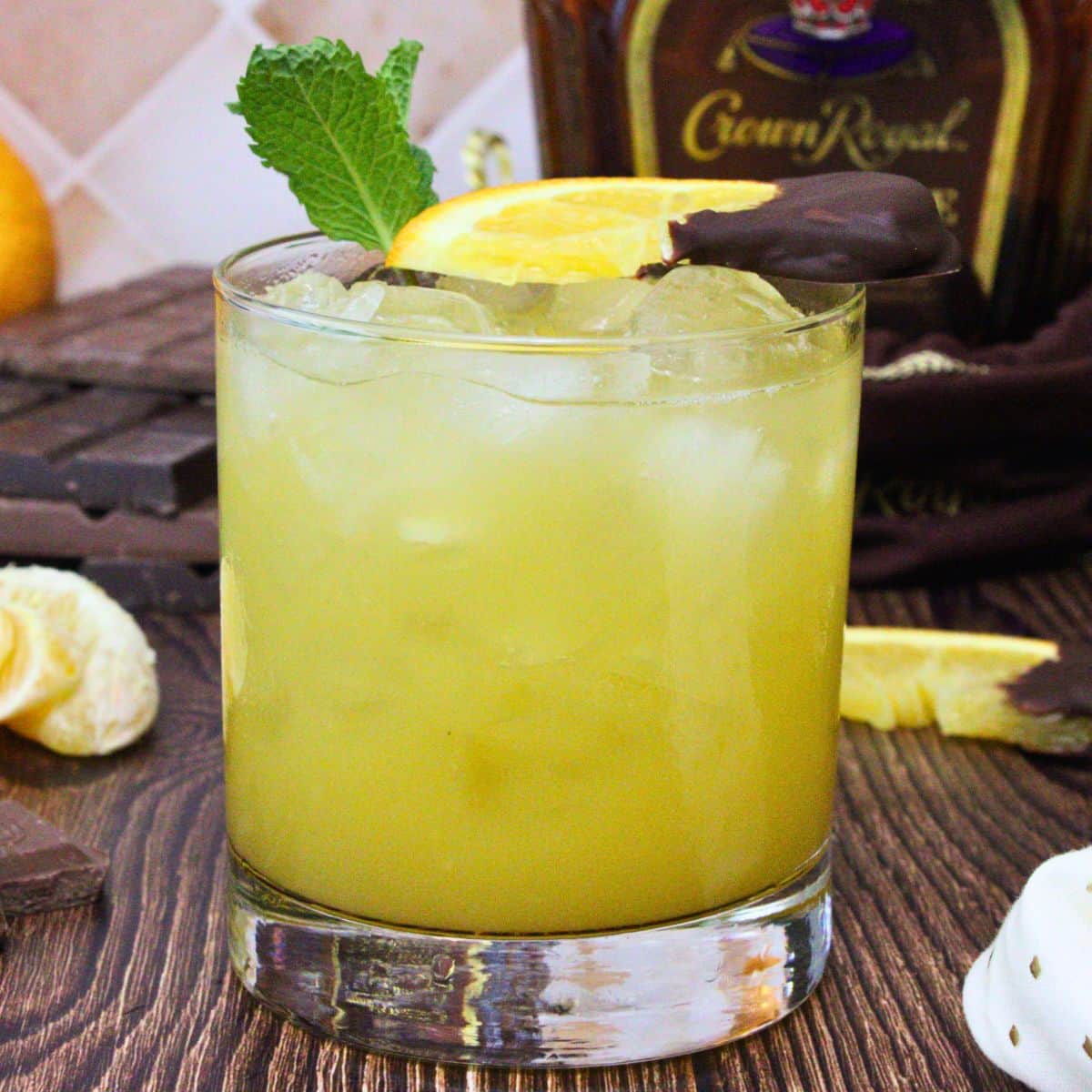 Chocolate Orange Smash With Crown Royal Chocolate! - Dinners Done Quick