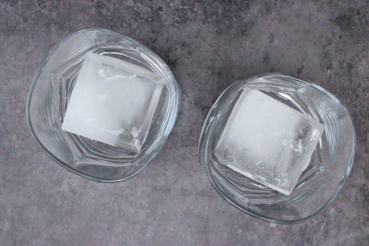 The Perfect Black Russian Recipe: Delicious And Easy! - Dinners Done Quick