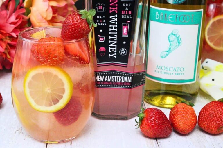12 Must Try Pink Whitney Drinks: Pink Lemonade Cocktails! - Dinners ...