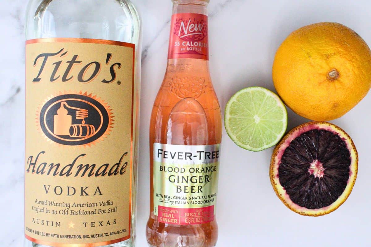 Blood Orange Mule: Bubbly Vodka Cocktail With Ginger Beer - Dinners ...
