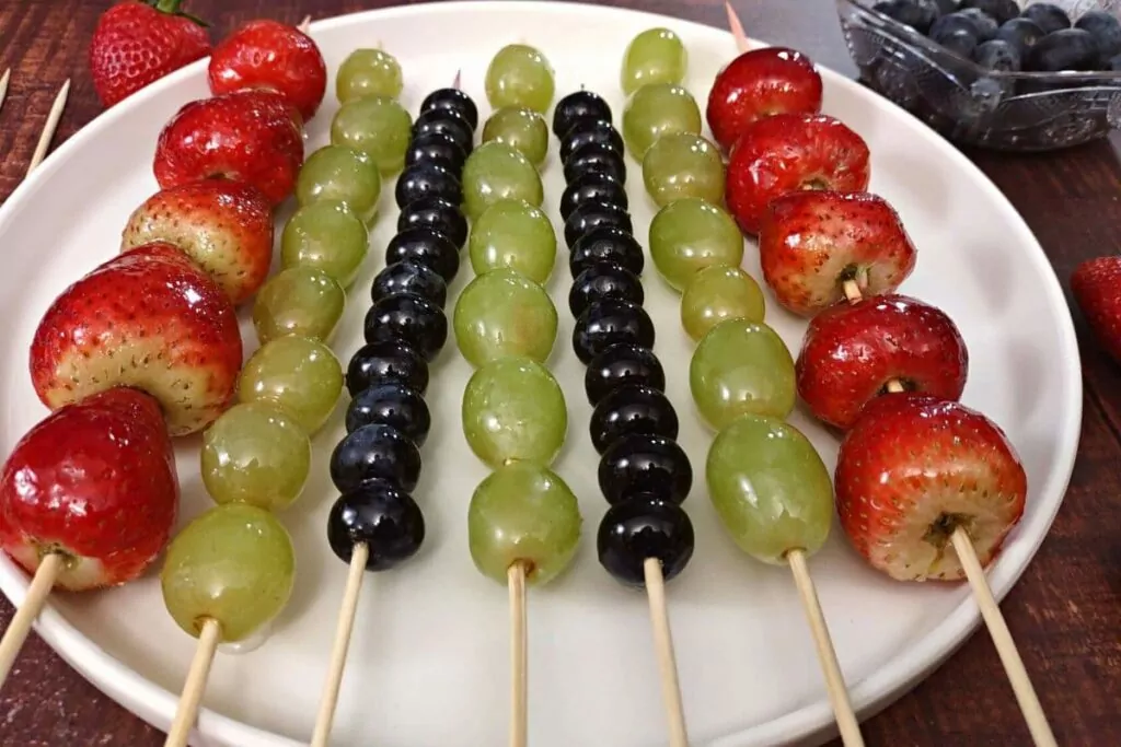 How to Make Tanghulu in the Microwave - Easy Candied Fruit! - Dinners ...