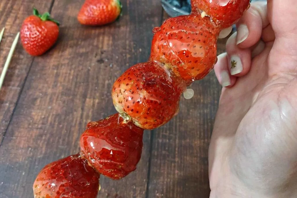 How to Make Tanghulu in the Microwave - Easy Candied Fruit! - Dinners Done Quick