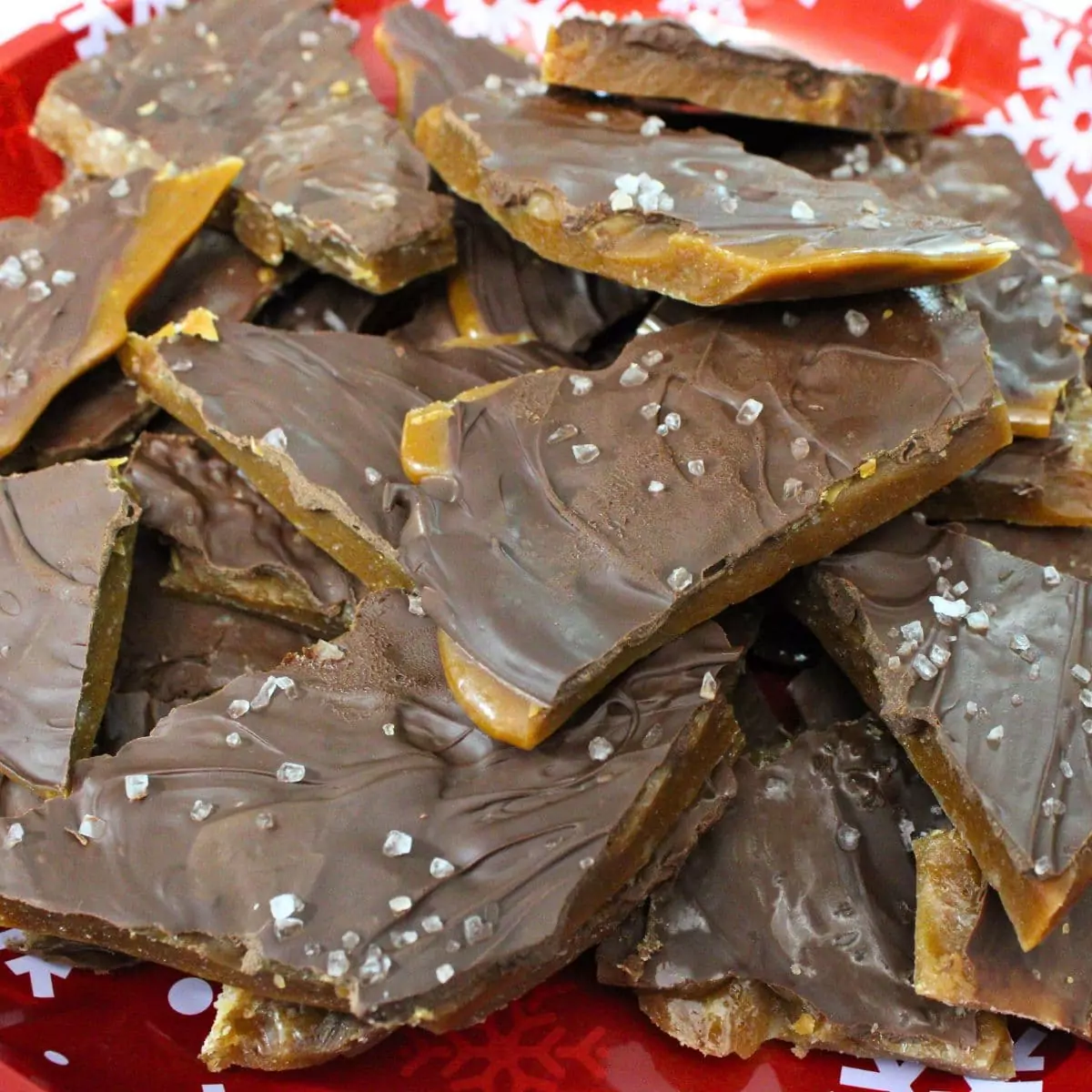 Pistachio Fudge: Easy 4 Ingredient Microwave Recipe - Dinners Done Quick