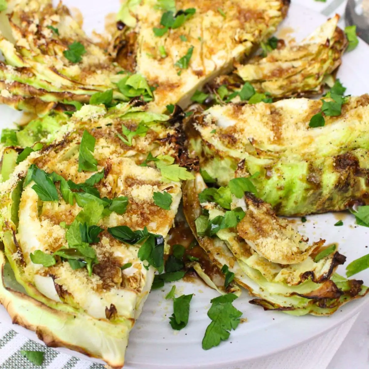 Parmesan Crusted Cabbage: Savory Air Fryer Slices Recipe! - Dinners ...