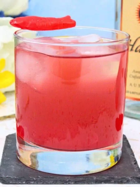 Tipsy Mermaid Drink: Summer Tropical Rum Cocktail! - Dinners Done Quick