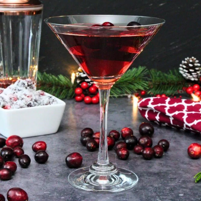 Hot Chocolate Martini: Cold Drink, Warm Vibes! - Dinners Done Quick